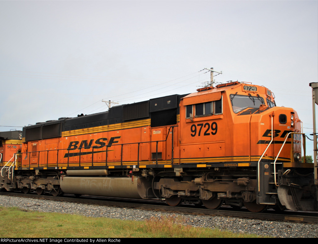 BNSF 9729